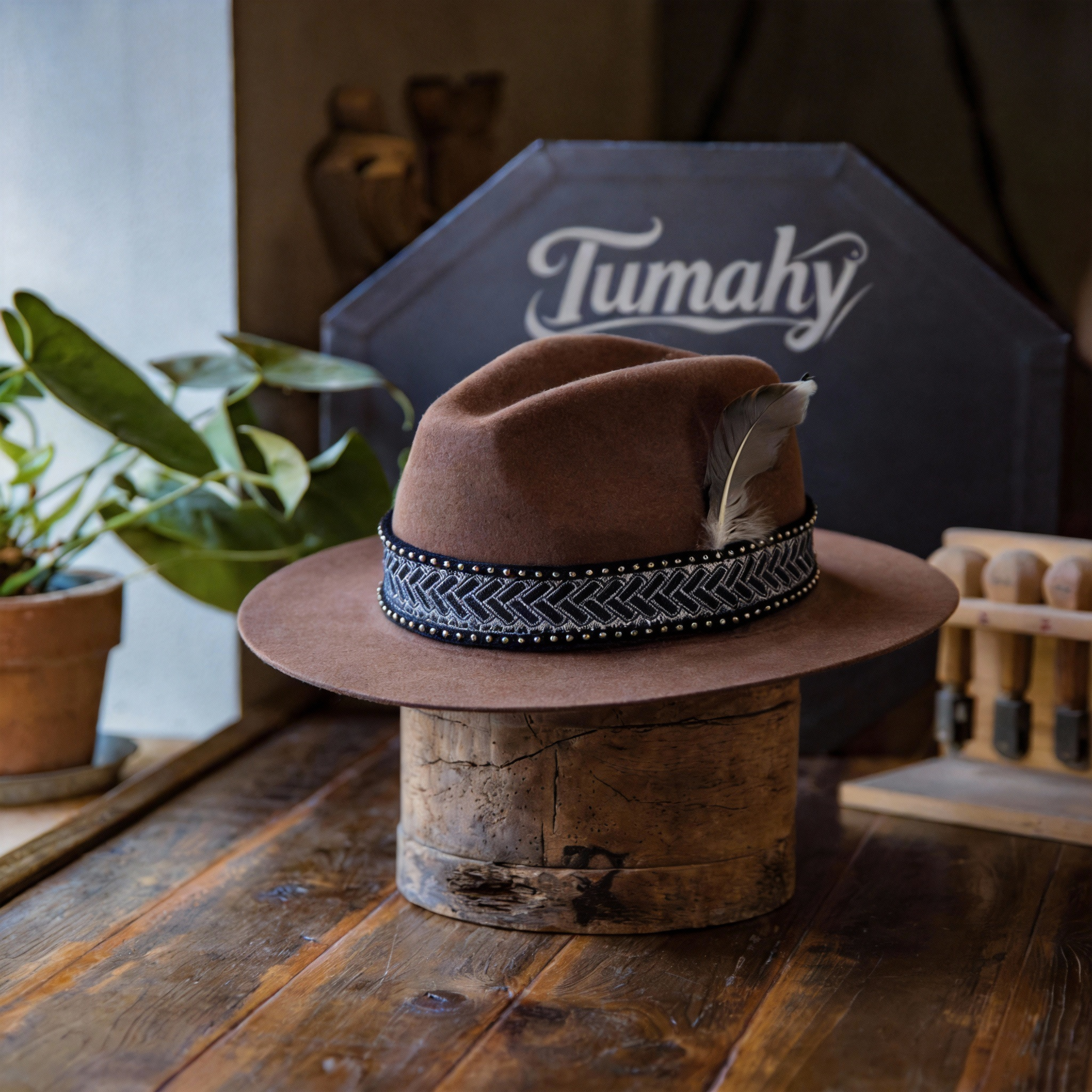 Classic Brown Minimalist Felt Fedora Hat